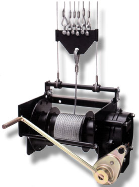Sapsis Rigging Inc.: Single Drum Wall Mounted Clew Winch